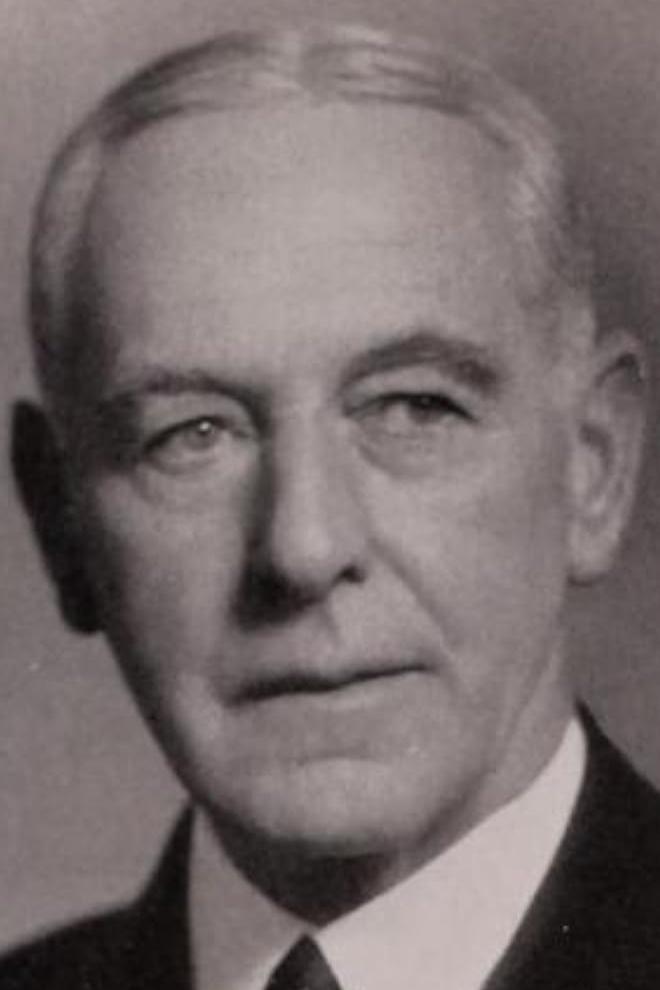 C.M. Hallard - FilmAffinity