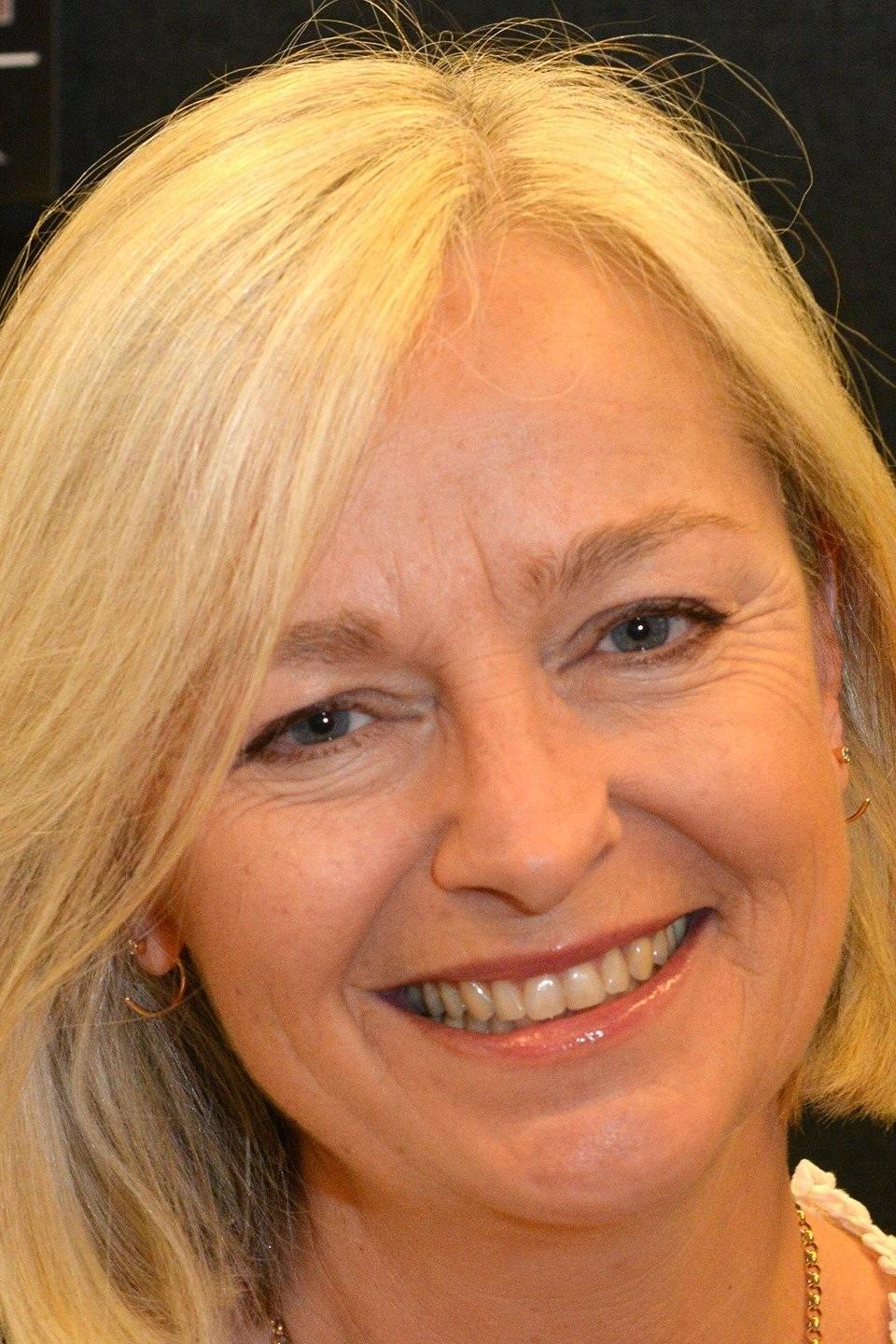 Catherine Rabett - FilmAffinity