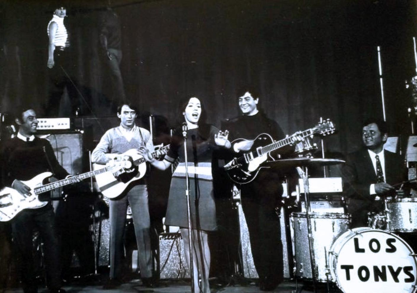 Image gallery for Codo con codo - FilmAffinity