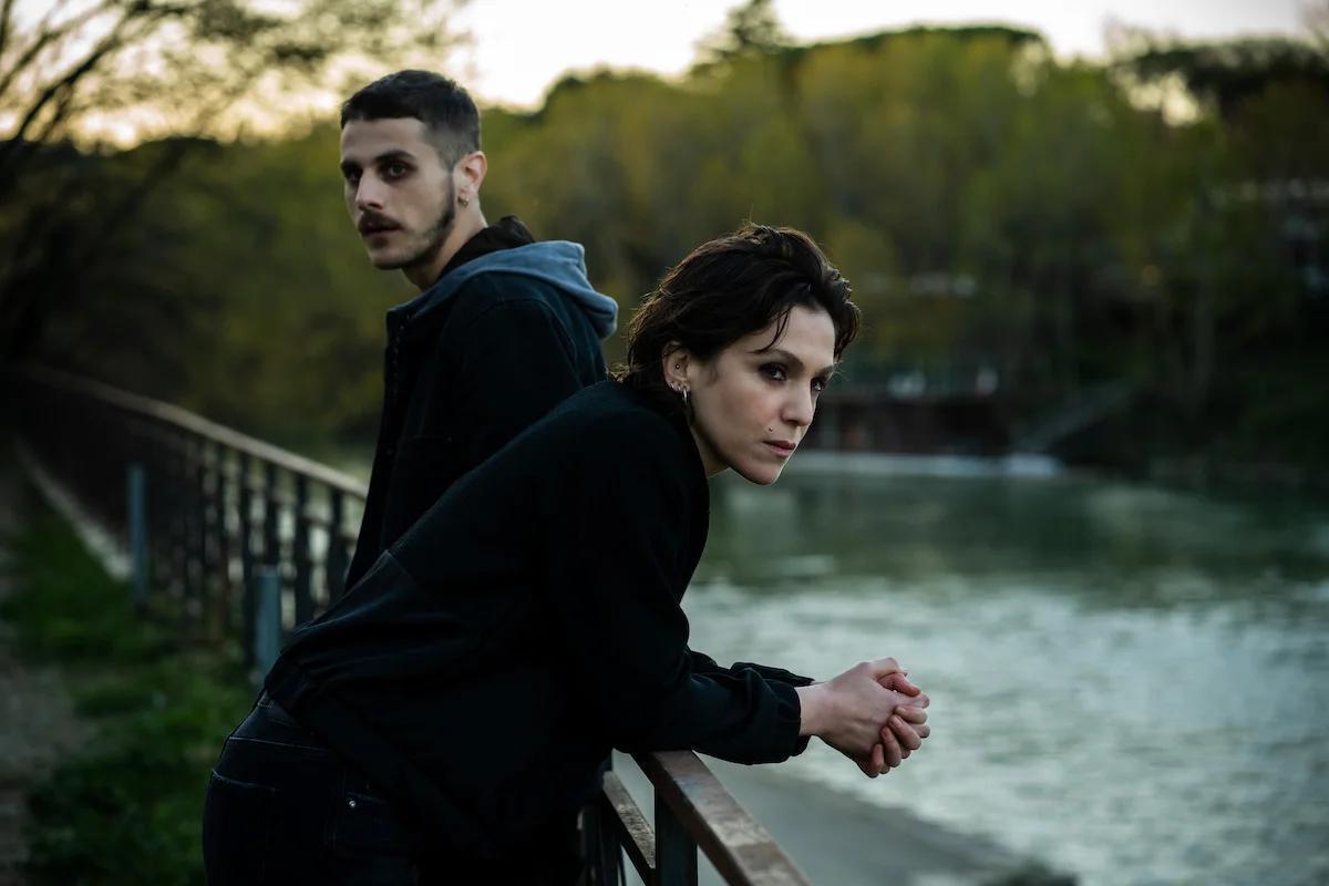 Image gallery for Like Sheep Among Wolves - FilmAffinity