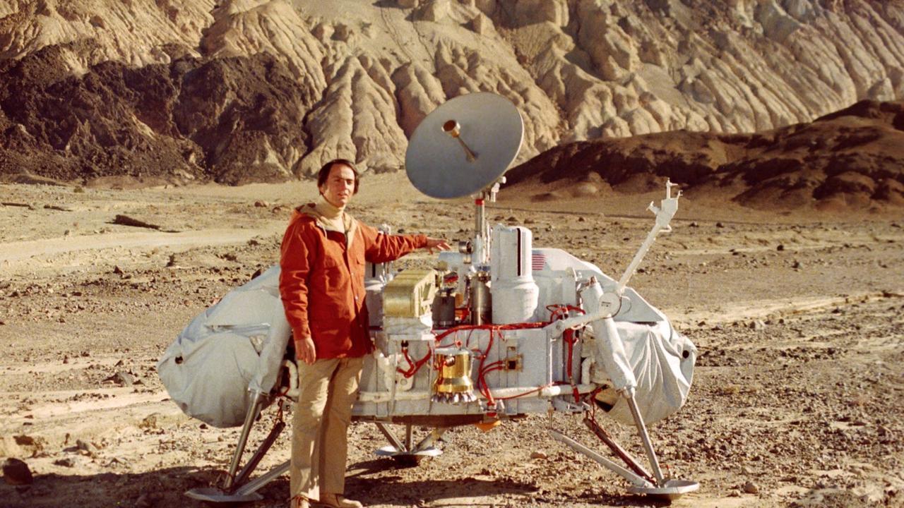 Sección visual de Cosmos (Serie de TV) - FilmAffinity