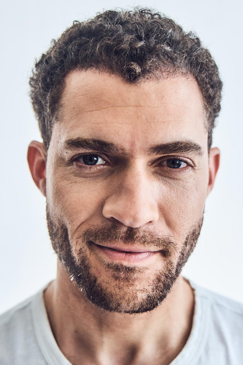 Dan J. Johnson - FilmAffinity