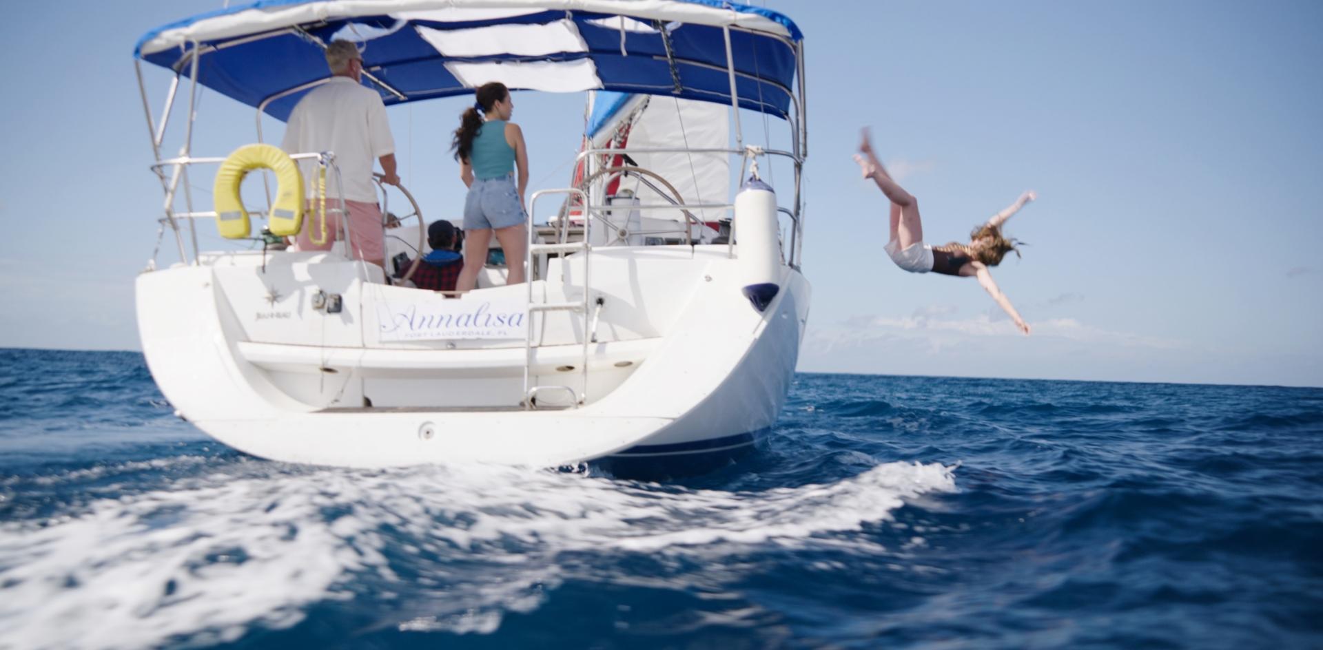 Image gallery for Dangerous Waters - FilmAffinity