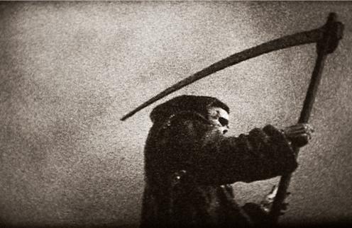 Image gallery for The Sound of Insects: Record of a Mummy - FilmAffinity