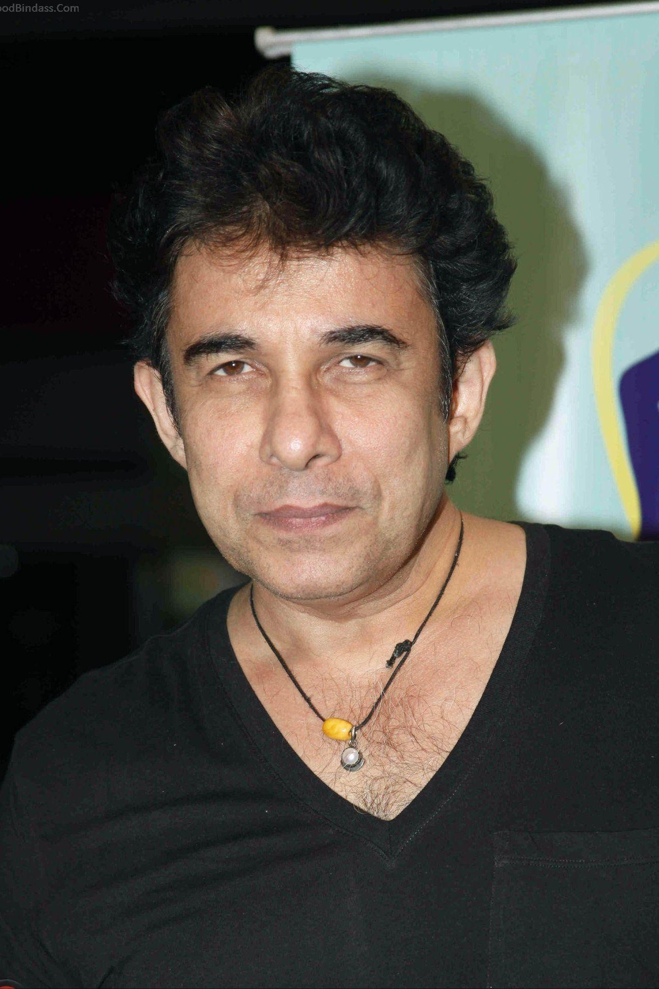 Deepak Tijori - FilmAffinity