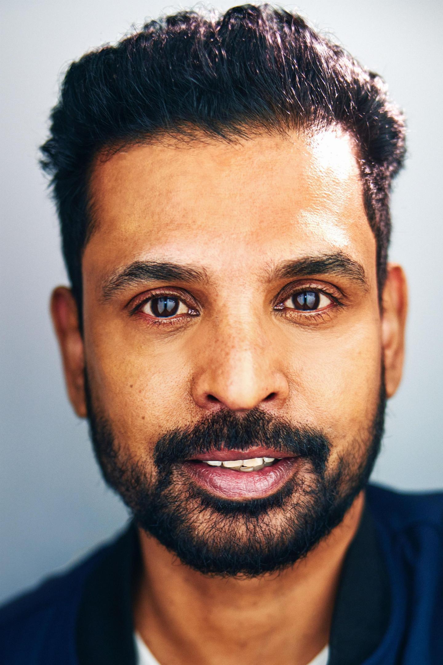 Dinesh Thyagarajan - FilmAffinity