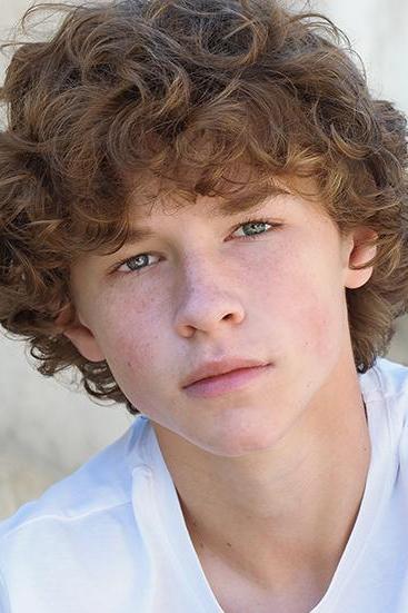 Dylan Hoffman - FilmAffinity