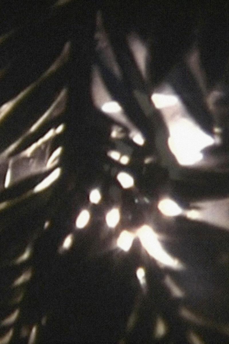 Sección visual de Earthlight (C) - FilmAffinity