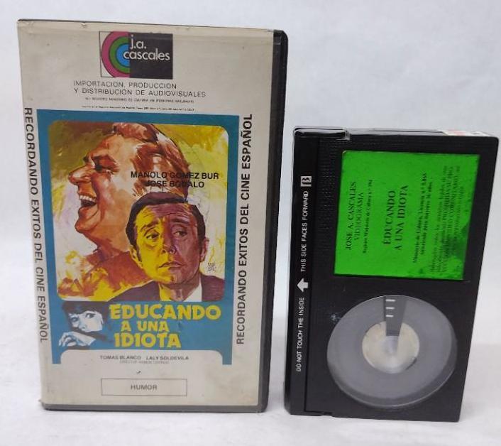 Image gallery for Educando a una idiota - FilmAffinity