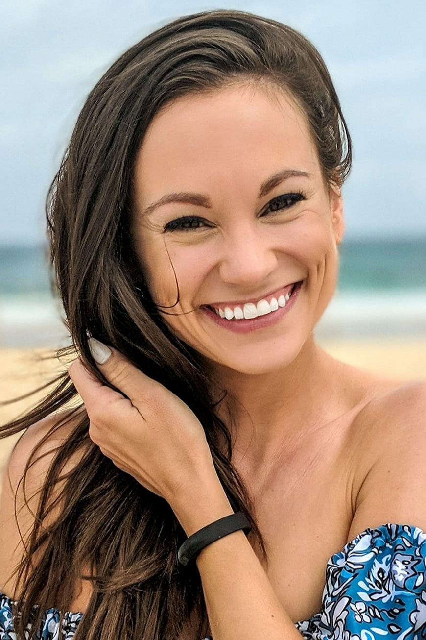 Emily Calandrelli - FilmAffinity