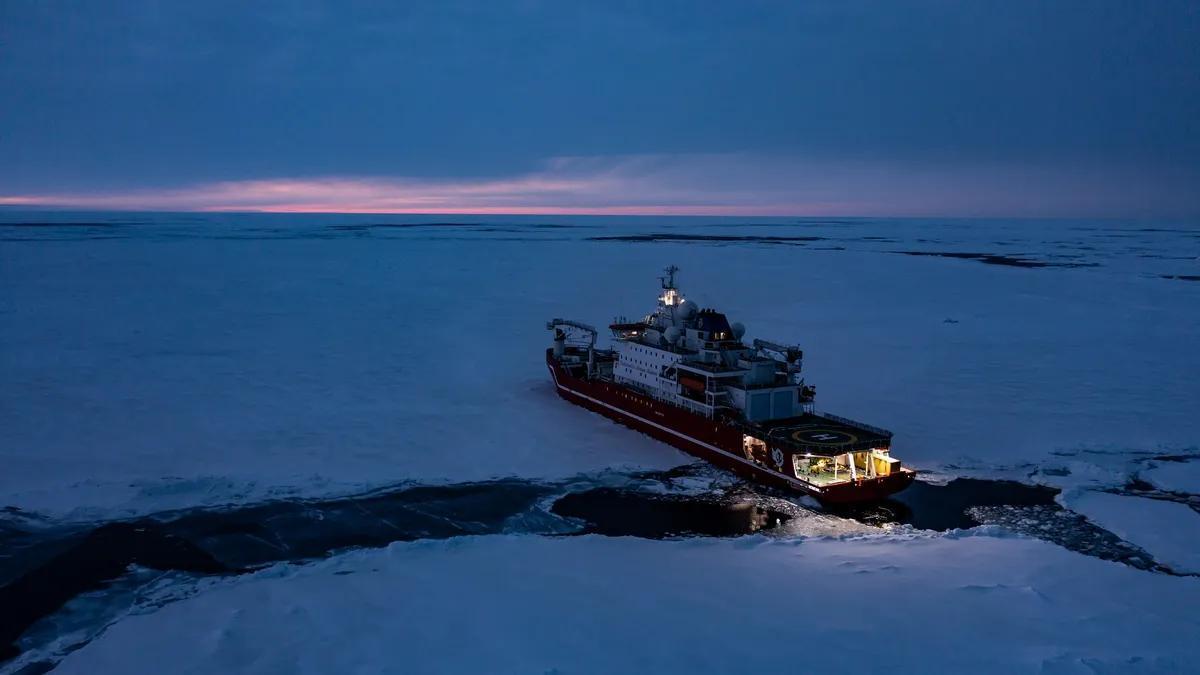 Sección visual de Endurance: La expedición de Shackleton - FilmAffinity