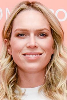 Erin Foster - FilmAffinity