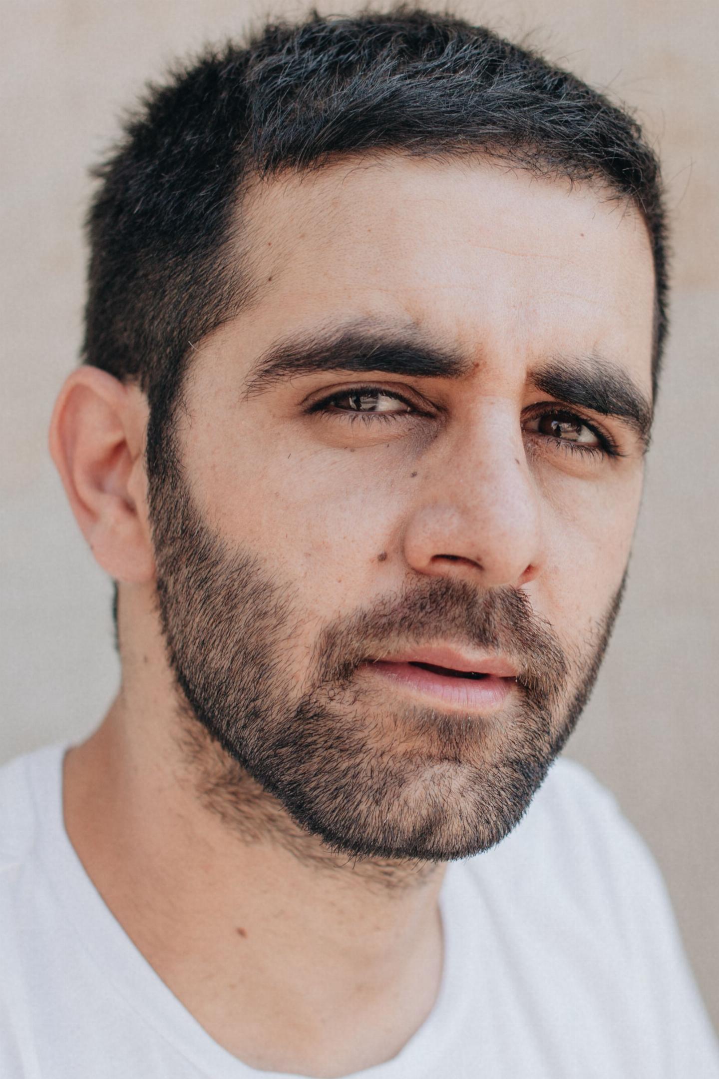 Erol Afsin - FilmAffinity