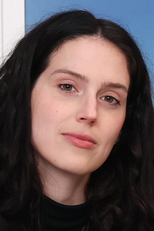 Taylor Marie Hill - FilmAffinity