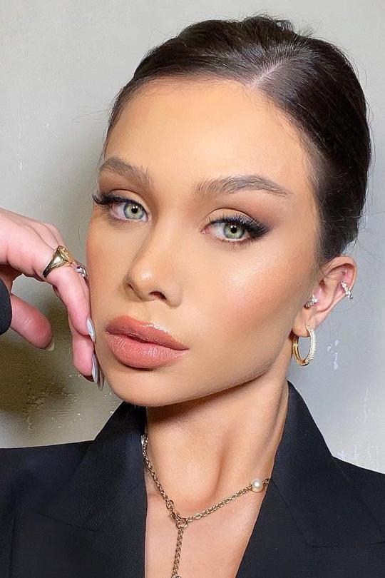 Flavia Pavanelli - FilmAffinity