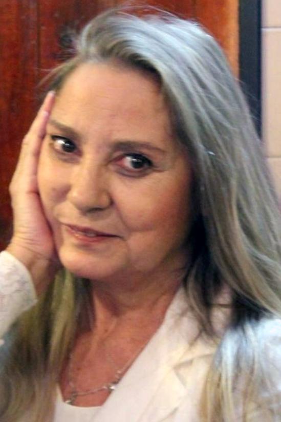 Flora María Álvaro - FilmAffinity