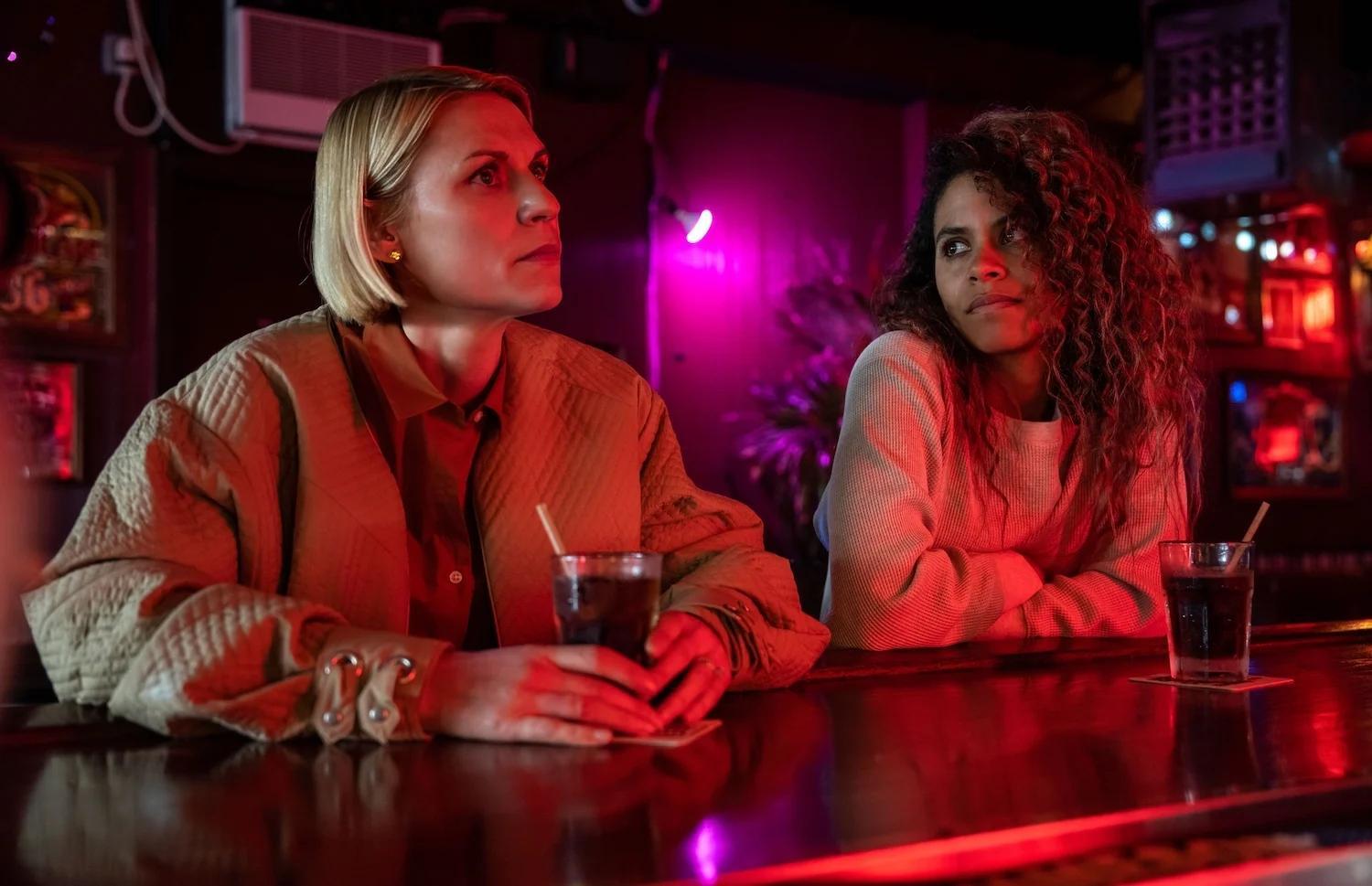 Image gallery for Full Circle (TV Miniseries) - FilmAffinity