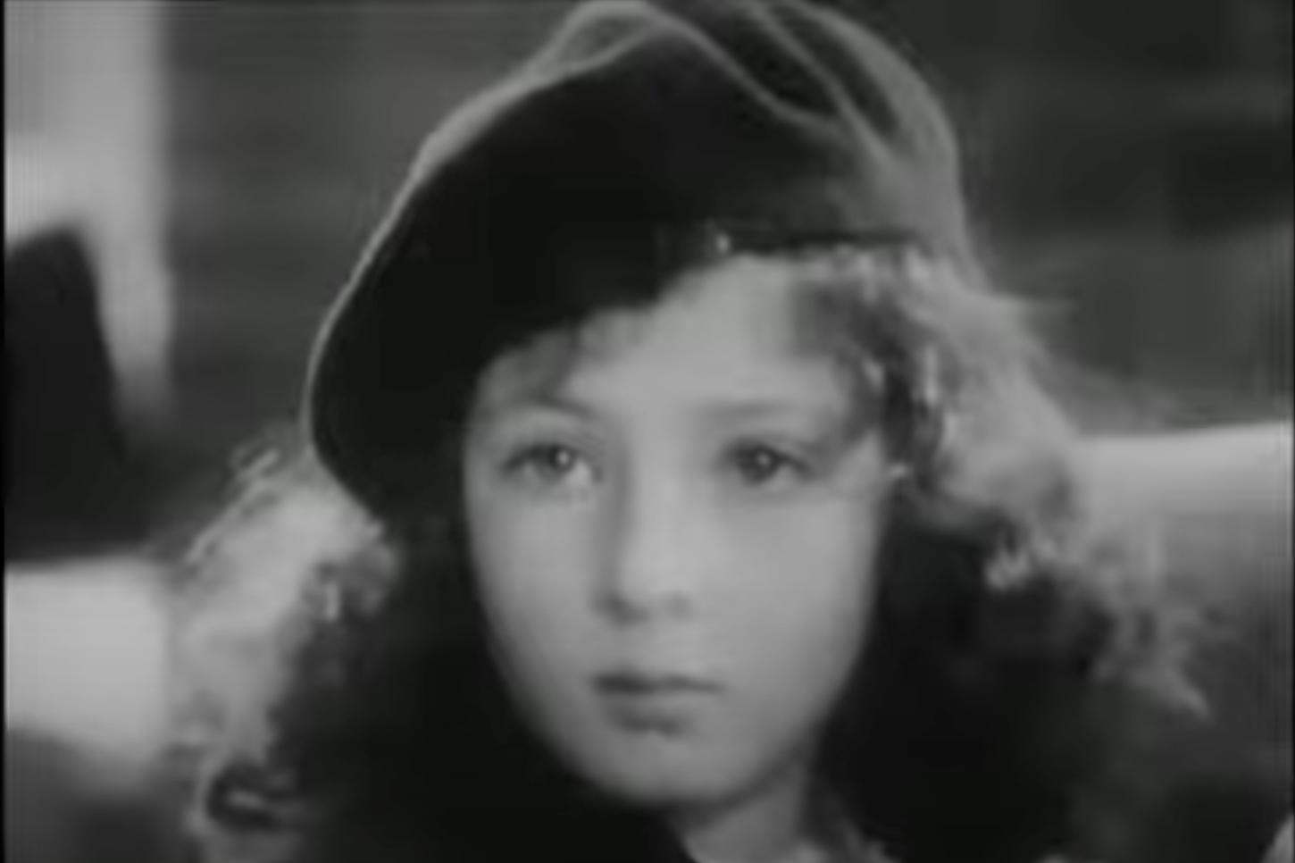 Sección visual de La pequeña traviesa - FilmAffinity