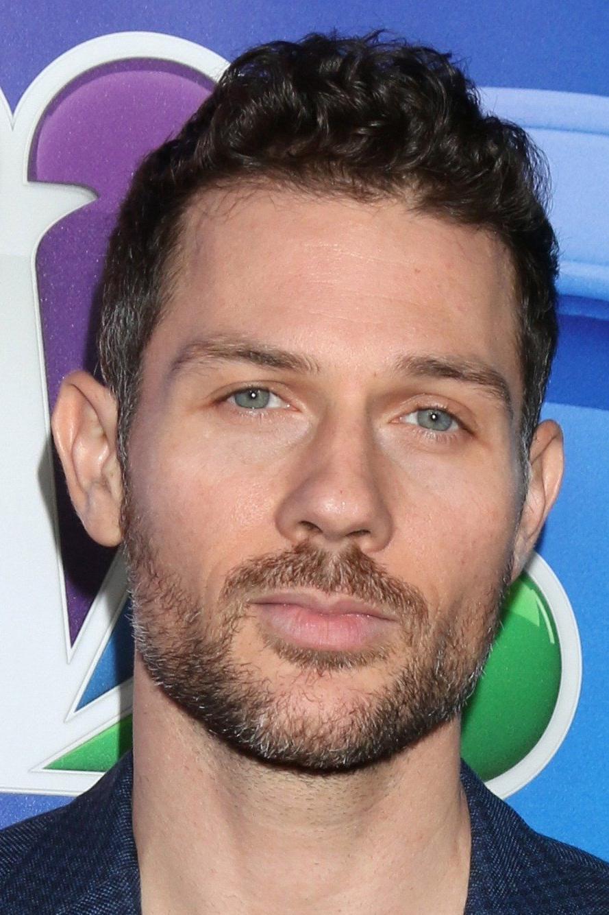 Gino Anthony Pesi - FilmAffinity