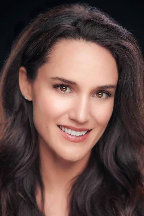 Full credits of "Love on the Sidelines (TV)" - FilmAffinity