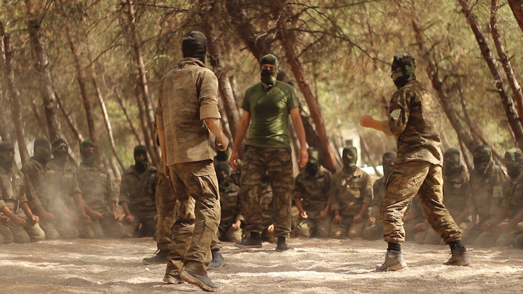 Image gallery for Hell on Earth: The Fall of Syria and the Rise of ISIS ...