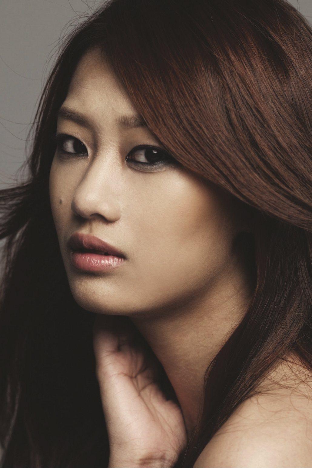 Hyun Jyu-ni - FilmAffinity