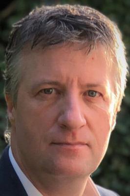 Ian Adrian - FilmAffinity