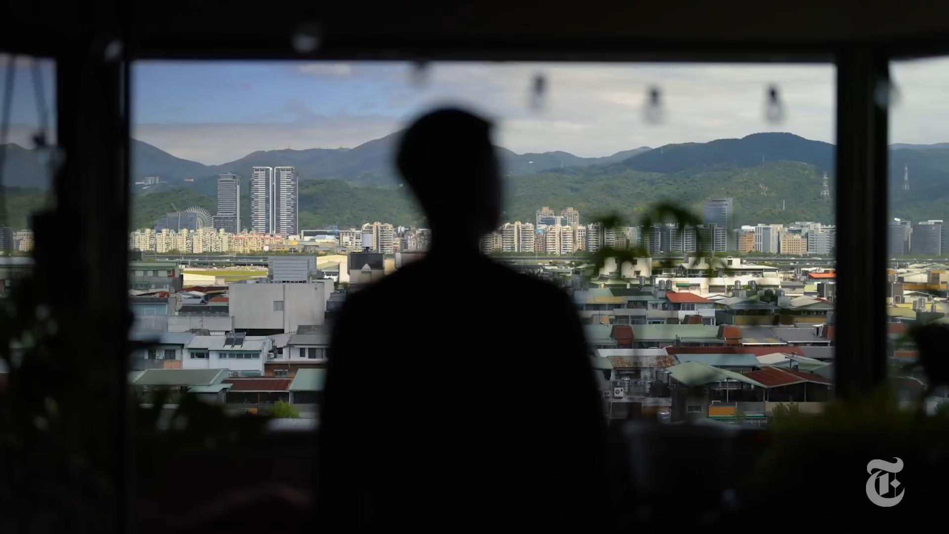 Image gallery for Island in Between (S) - FilmAffinity