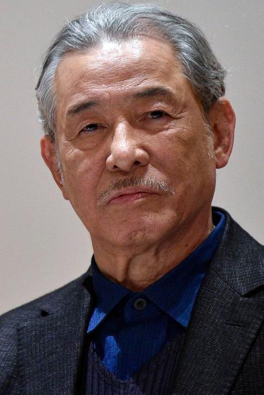 Issei Miyake - FilmAffinity