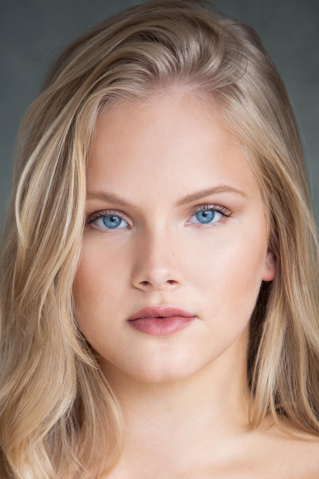 Jenna Warren - FilmAffinity