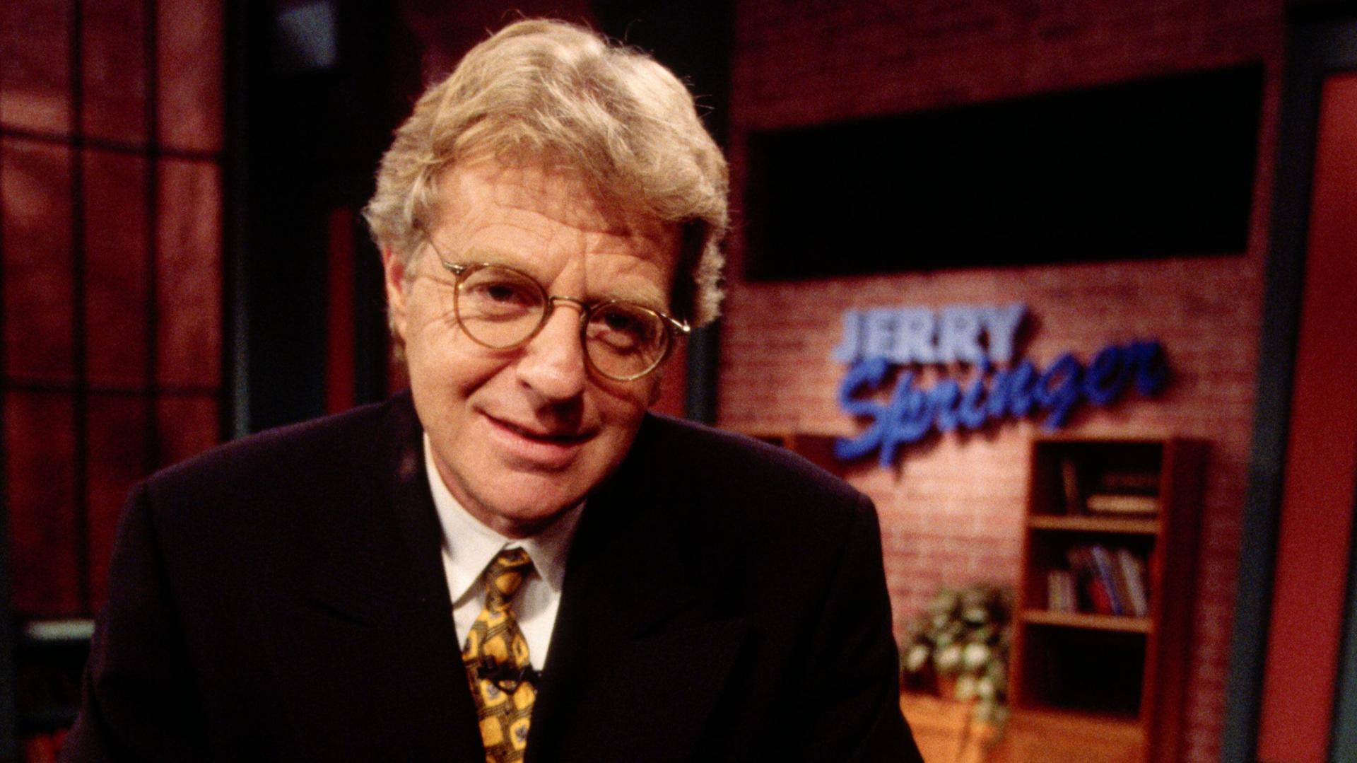 Sección visual de Jerry Springer: Peleas, cámara, ¡acción! (Miniserie ...