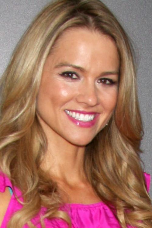 Full credits of "2 Broke Girls (TV Series)" - FilmAffinity