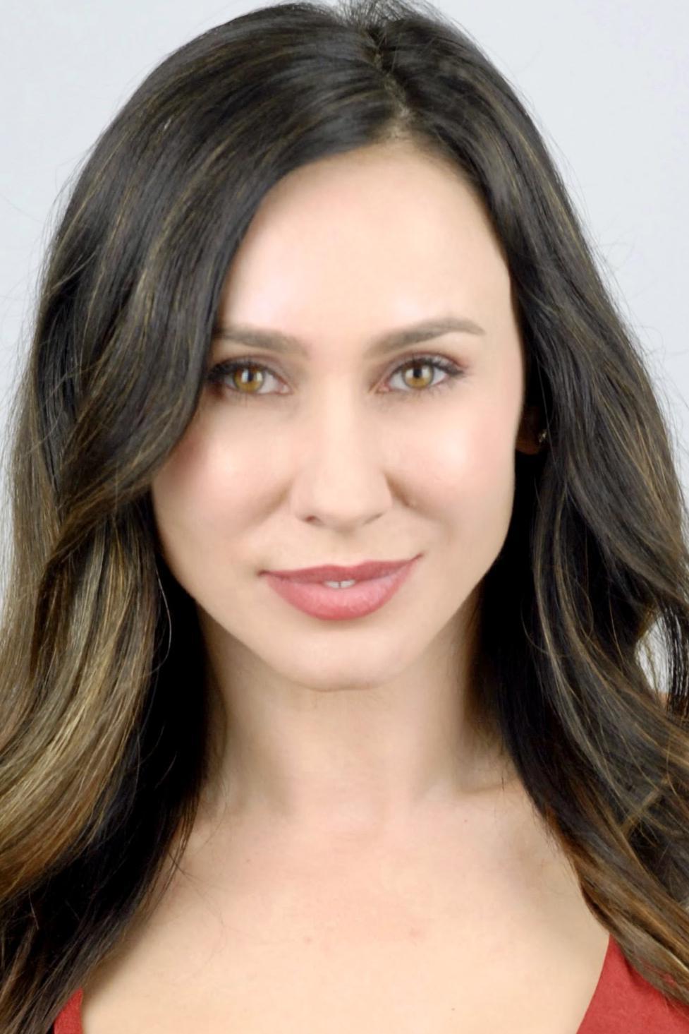 Full credits of "Airplane 2025 " - FilmAffinity