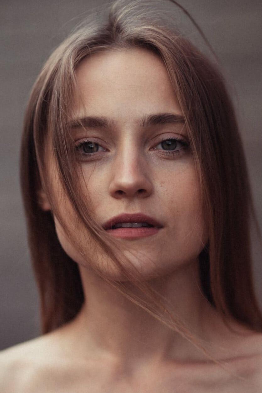 Kinga Jasik - FilmAffinity