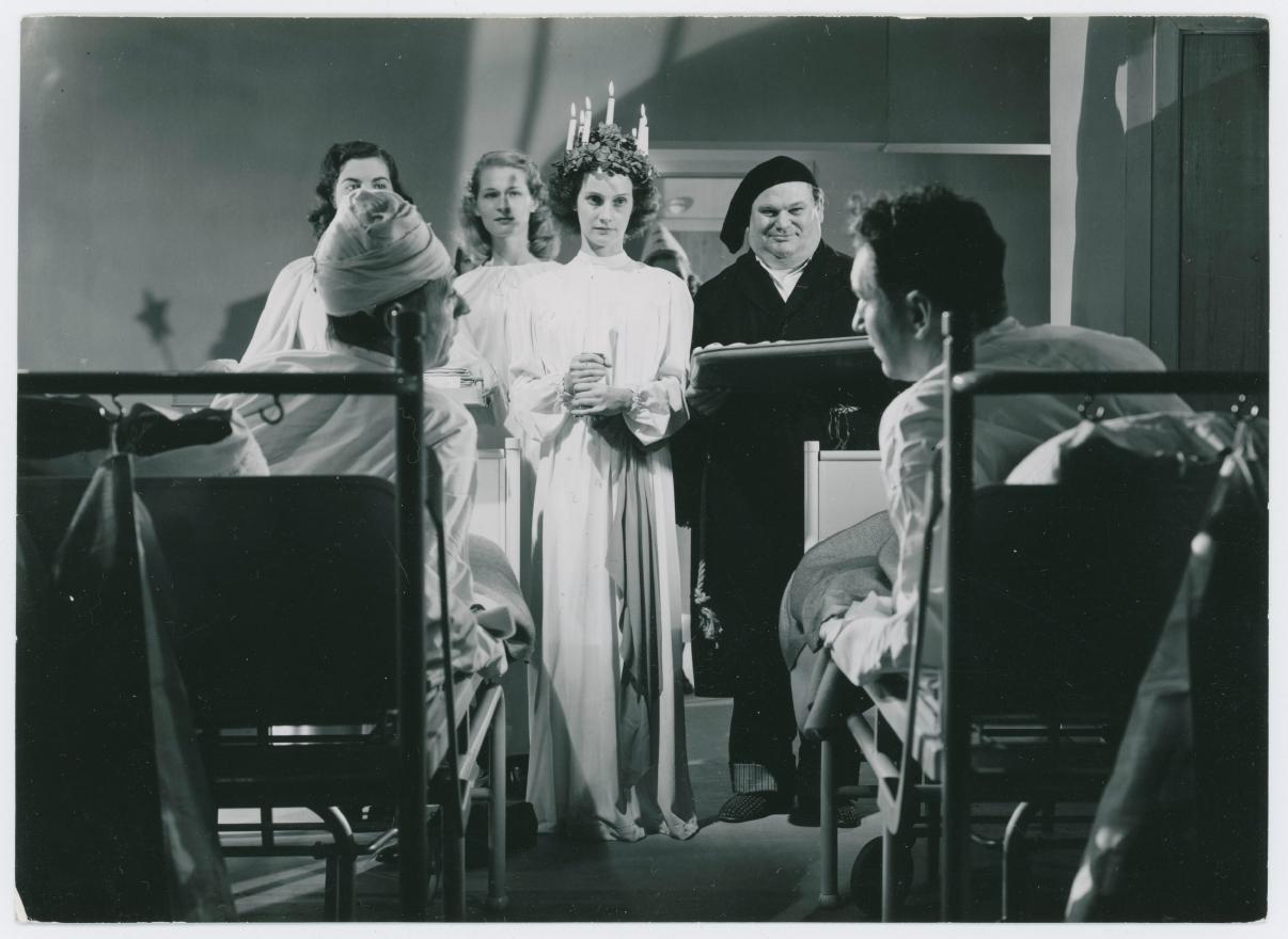 Image gallery for Woman in White - FilmAffinity