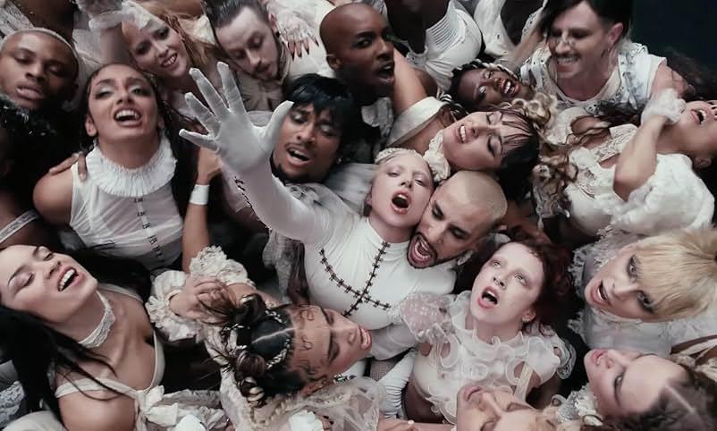 Image gallery for Lady Gaga: Abracadabra (Music Video) - FilmAffinity