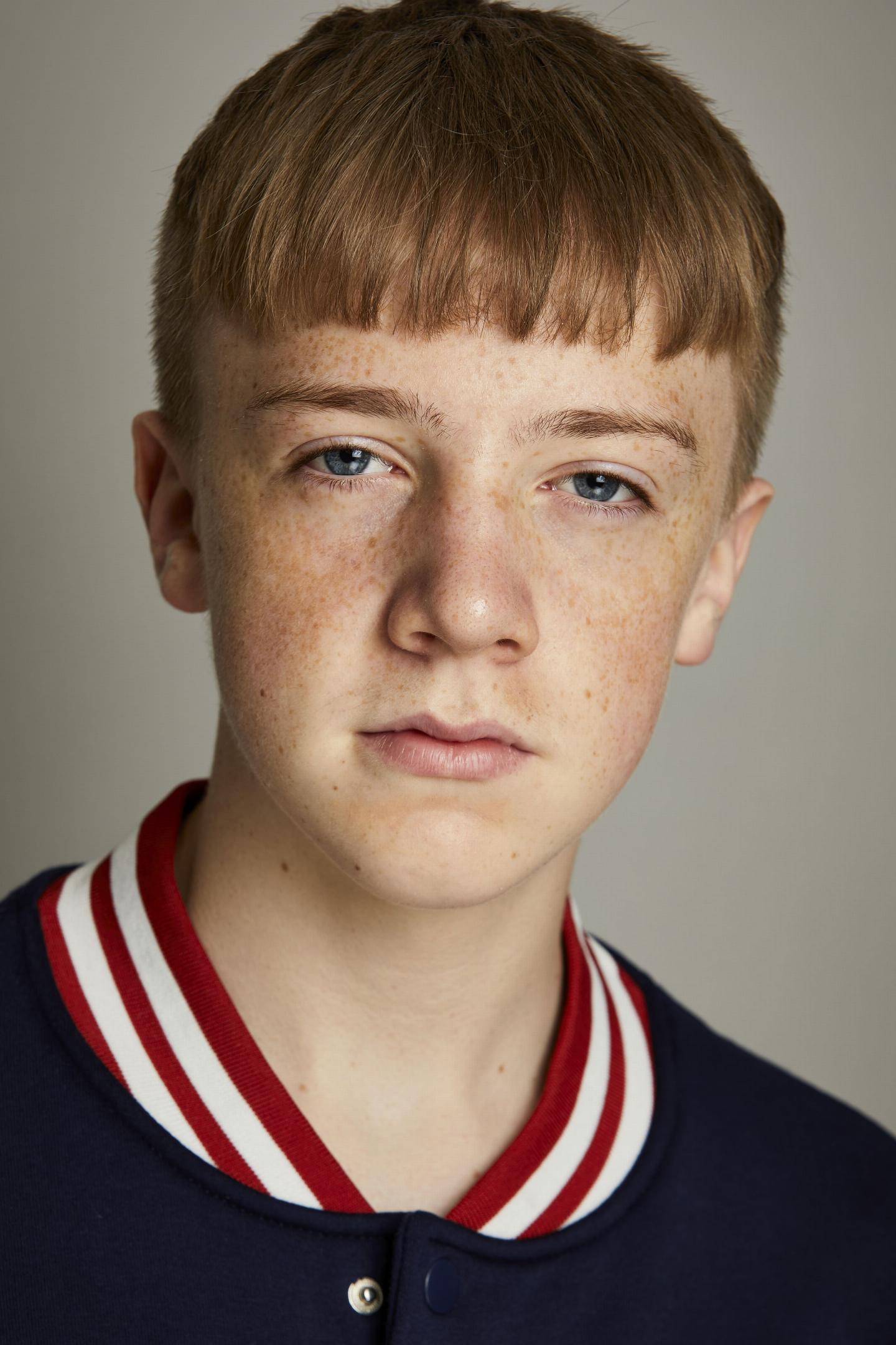 Full credits of "House of the Dragon (TV Series)" - FilmAffinity