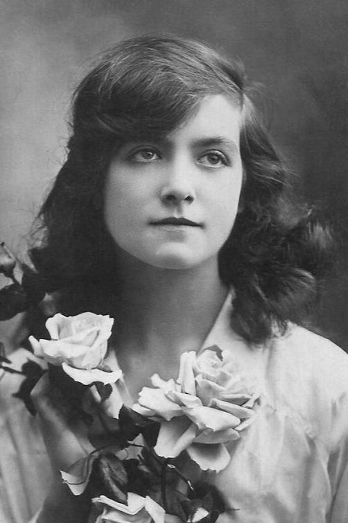 Lillian Hall-Davis - FilmAffinity