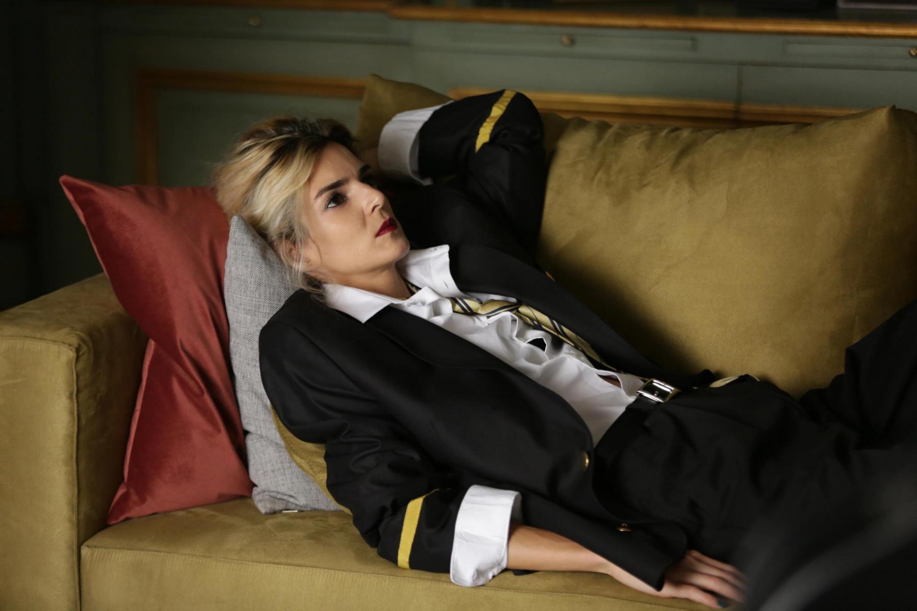 Sección visual de Limbo (Serie de TV) - FilmAffinity