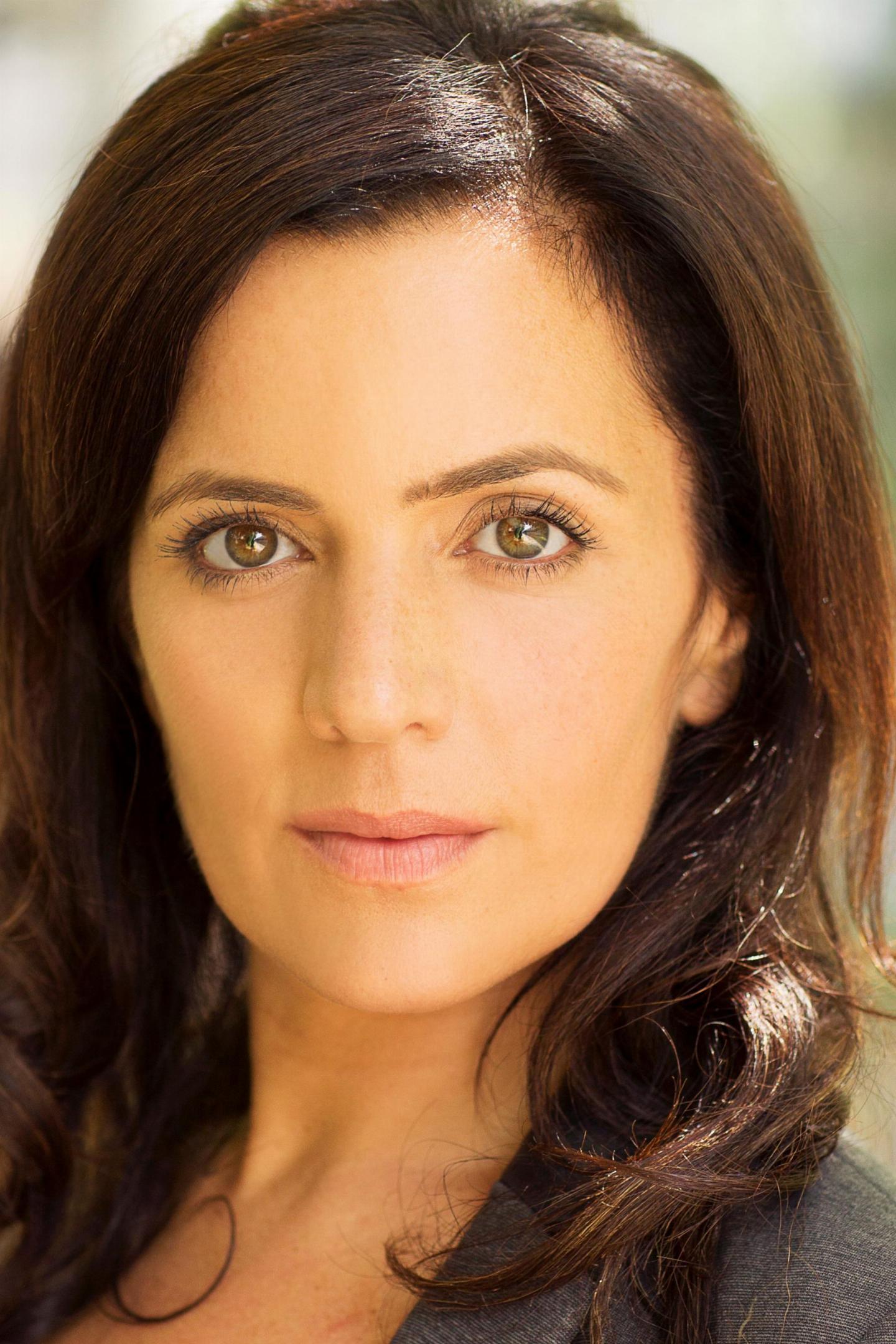 Lisa Zahra - FilmAffinity