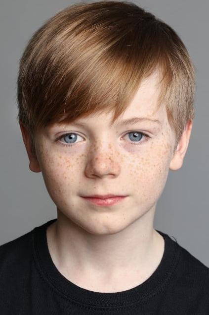 Logan Hannan - FilmAffinity