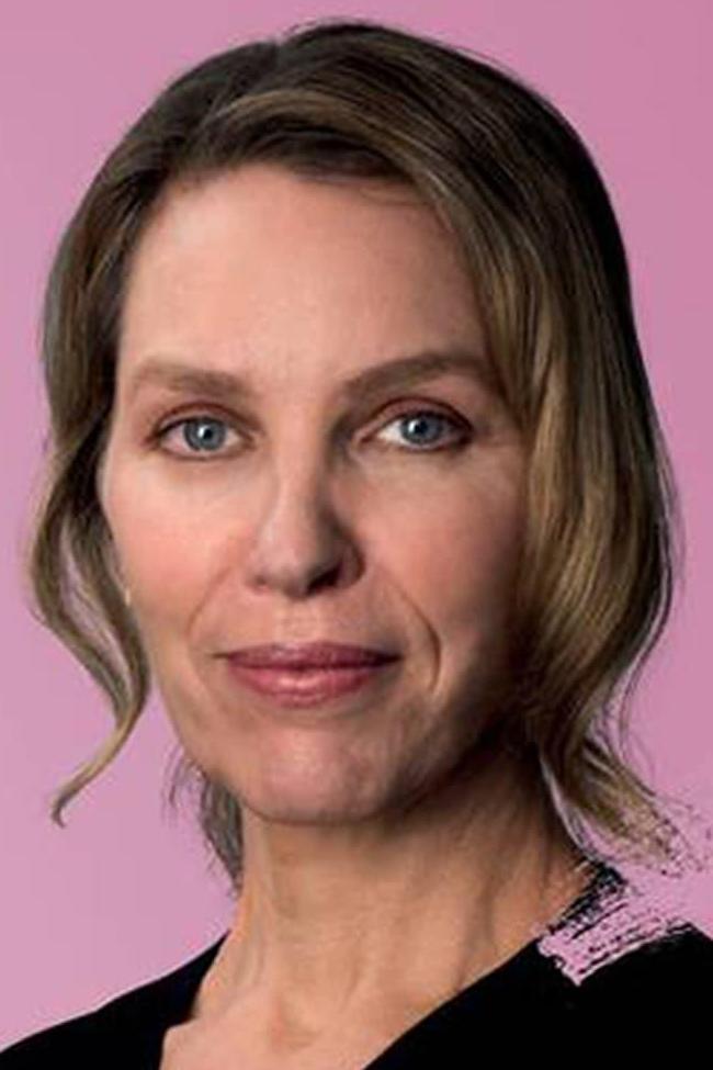 Lucy Bell - FilmAffinity