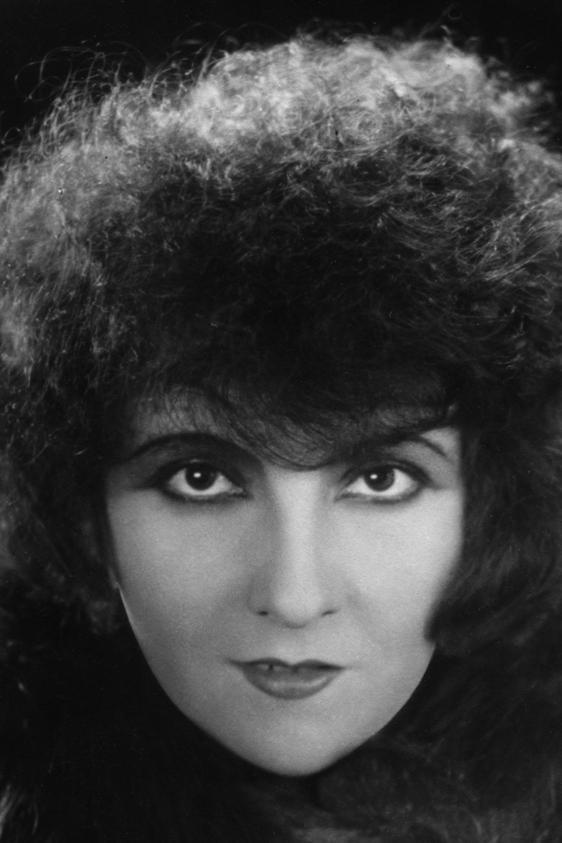 Lucy Doraine - FilmAffinity