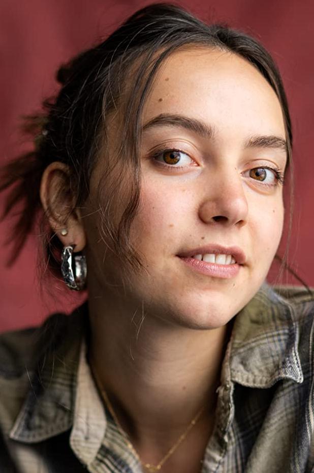 Maeve Courtier-Lilley - FilmAffinity