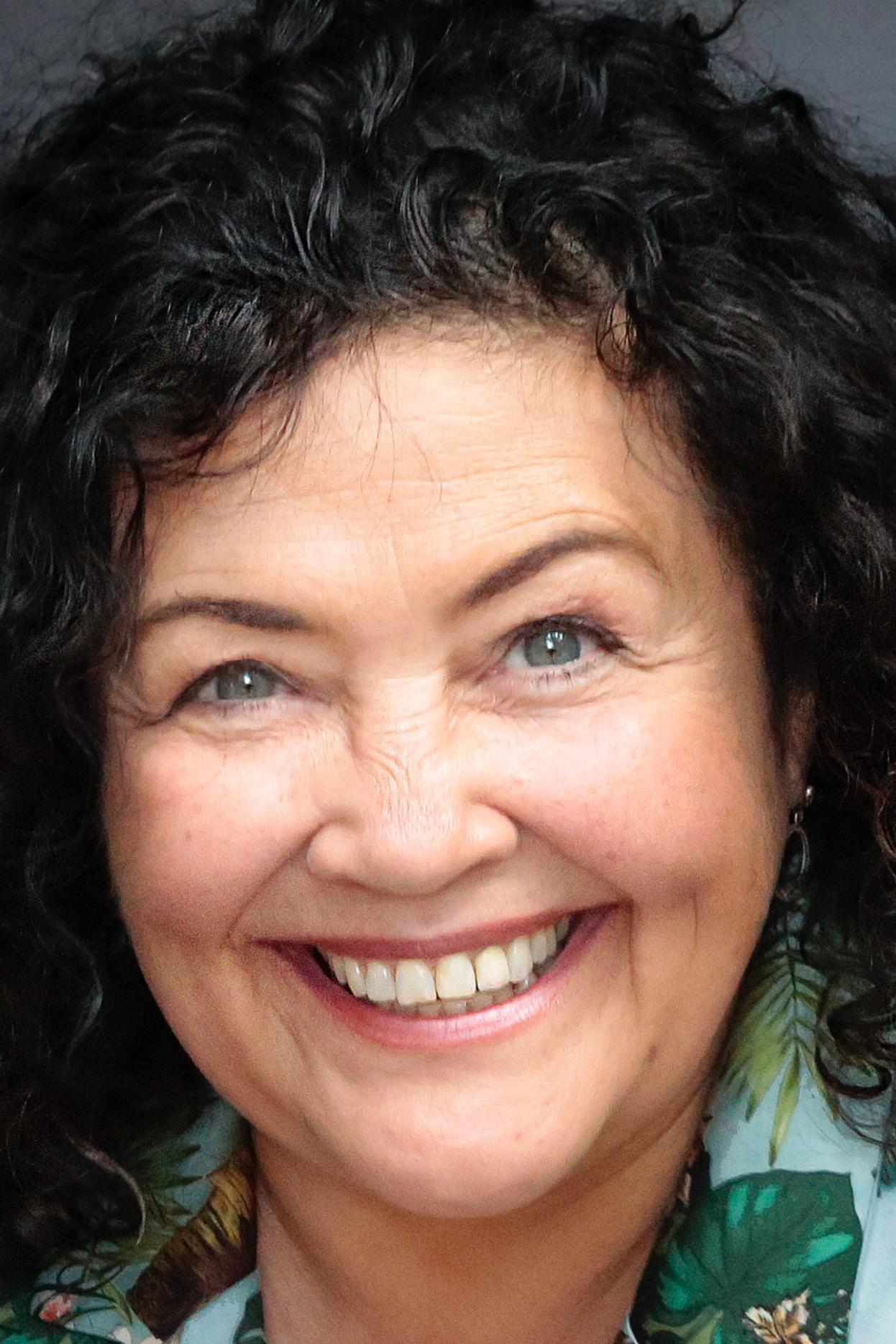 Mandi Symonds - FilmAffinity