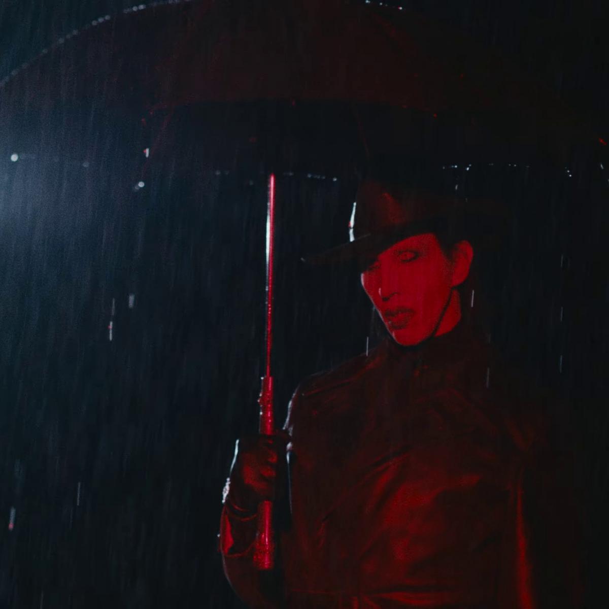 Sección visual de Marilyn Manson: OAUG (Vídeo musical) - FilmAffinity