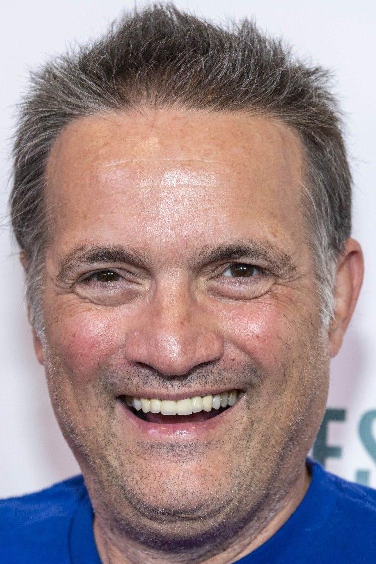 Créditos completos de Una pareja explosiva - FilmAffinity