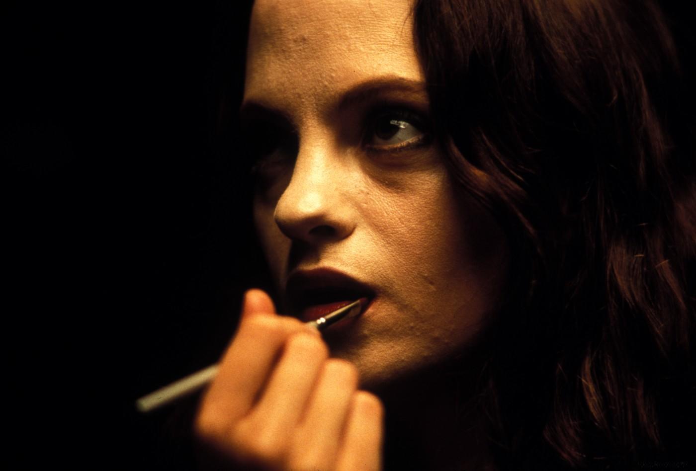 Image gallery for May - FilmAffinity