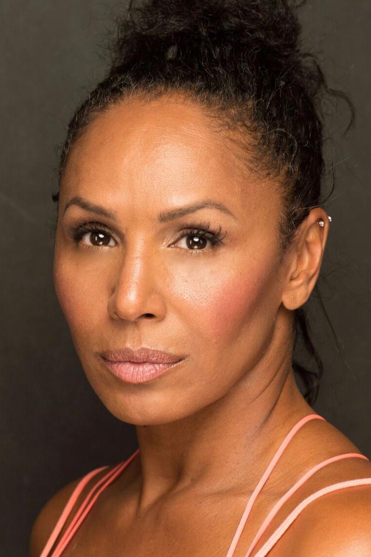 Maya Days - FilmAffinity