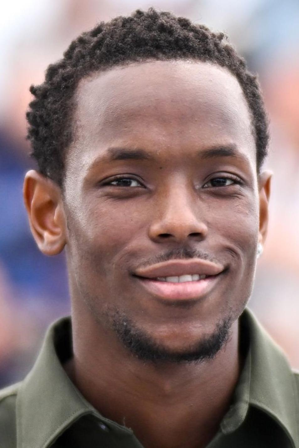 Full credits of "Top Boy (TV Series)" - FilmAffinity